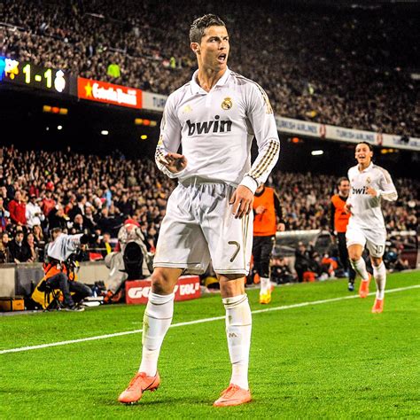 Ronaldo Vs Barcelona B R Football Brfootball