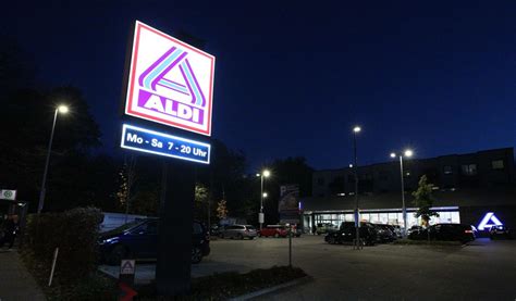 Nicht Verzehren Molkerei Ruft Aldi Käse Zurück Mopo