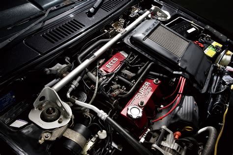 ターボとスーパーチャージャー 国産初のダブル装着でライバルを狙い撃つ1989年式 日産 マーチ スーパーターボ Vol 1
