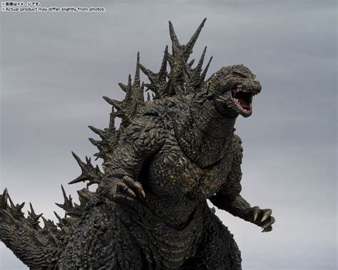 最新作『ゴジラ 10』も！フィギュアでも迫力満点な近年のゴジラたち｜最新の映画ニュースならmovie Walker Press