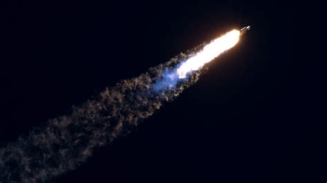 Launch Footage Shows How Spacex Recovers Its Rockets
