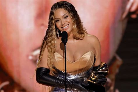 Grammys 2023 Beyoncé Y Harry Styles Triunfaron En La Fiesta De La