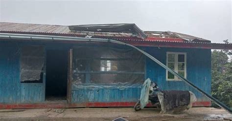 မင်းတပ်တွင် စစ်ကောင်စီတပ်က လက်နက်ကြီးဖြင့်ပစ်ခတ်၍ ကလေး ၂ ဦးဒဏ်ရာရကာ နေအိမ်များ ပျက်စီး Bur