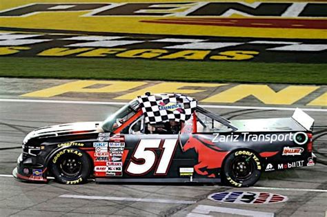 Tracking The Trucks Kyle Busch Wins 1st Truck Race With Chevy At Las Vegas