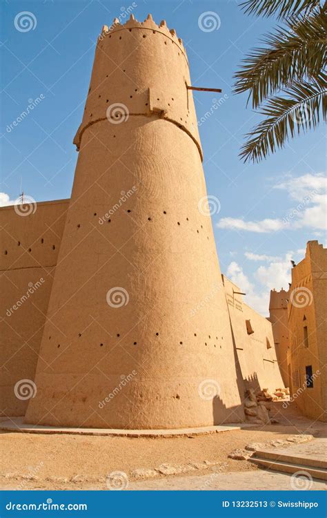 Al Masmak Fort Stock Image Image Of Fort Islamic City 13232513