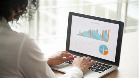 CRM Analytics Guide 7 Key Metrics Forbes Advisor