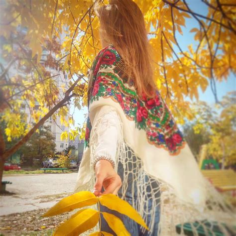 Красива осінь вишиває клени Український контент Facebook