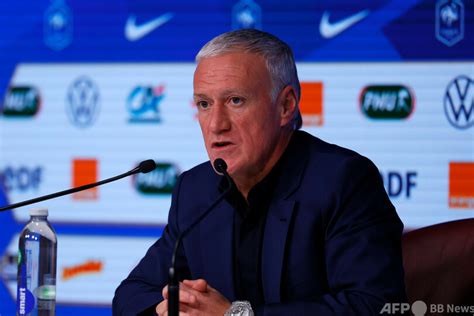 デシャン監督、ベンゼマからの非難を「絶対に忘れない」 写真1枚 国際ニュース：afpbb News
