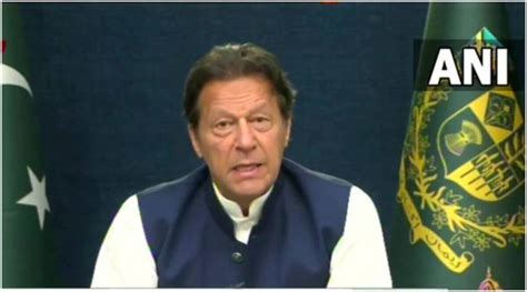 Imran Khans First Reaction After Attack On Rally Spb 94