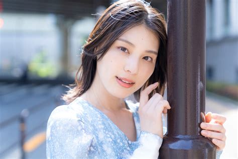 1st写真集『浮泳夢』が話題の相楽伊織が語るグラビアへの思い「グラジャパ！アワードで賞をもらって、乃木坂を卒業し、グラビアに挑戦してよかった