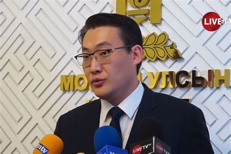 🔴НЗД ын орлогч А Амартүвшин Гэр хорооллын айлуудад 32 мянган зуухыг