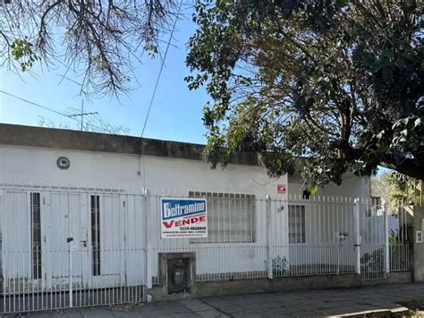 Casa Venta 4 Ambientes 2 Cocheras 200m2 Balcarce 300 Merlo Zona