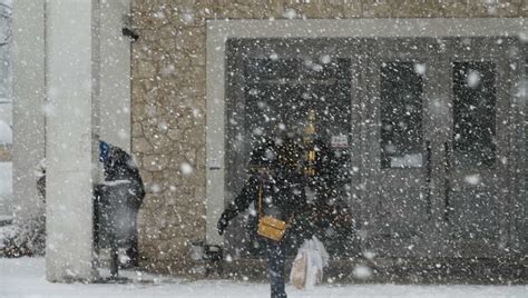 Καιρός Έρχονται βροχές καταιγίδες και χιόνια τις επόμενες ώρες