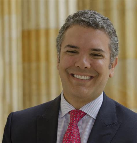 Iván Duque Venezuela Es Como Un Vecino Que Pega A Su Mujer Hay Que