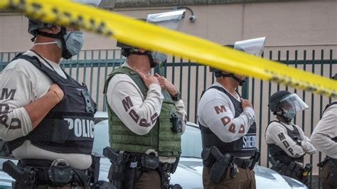 Policía De Miami Dade No Aplicará Más Maniobra En El Cuello Durante