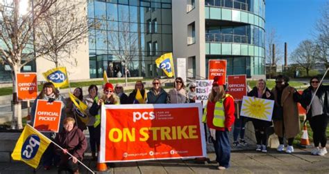 Newport Passport Office Workers Start Five Week Strike Socialist