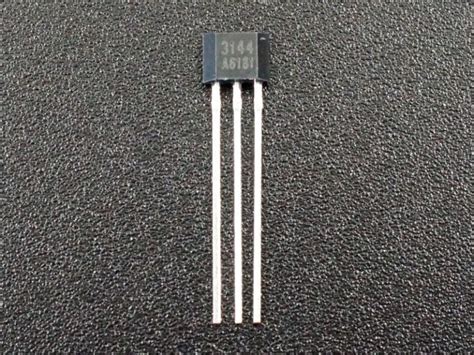 Hall Effect Sensor Digital 3144 Protosupplies