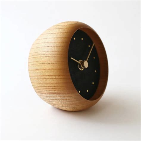 Kuro Hanamokko Clock C Brain Online Shop