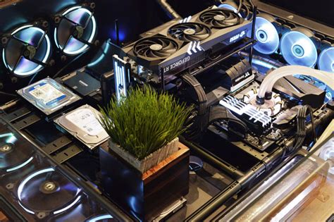 Custom Glass Desk Houses A Game Crushing Geforce Rtx 4090 And Looks