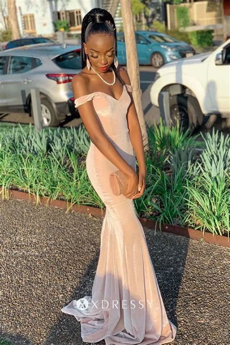 Off Shoulder Nude Pink Velvet Mermaid Prom Dress Xdressy