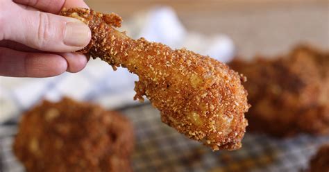 Best Keto Fried Chicken Crispy Crunchy Southern Style Recipe Hip2keto