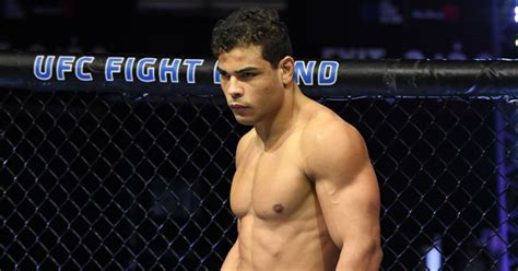 Paulo Costa Insists Hes Not Pulling Out Of Ufc 294 Fight With