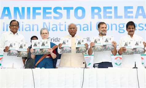 लोस चुनाव कांग्रेस ने जारी किया घोषणापत्र 5 न्याय की बात और 25 गारंटी