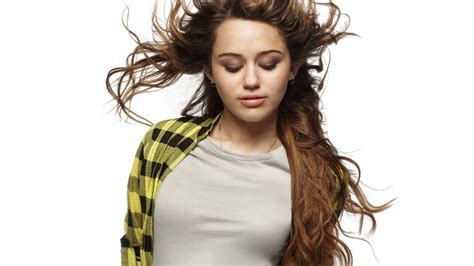 Miley Cyrus 33 Wallpapers Hd Wallpapers Id 7793