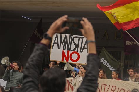 Lo Contrario Sería Enloquecer Columnistas