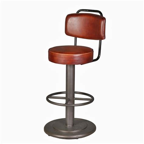 Passo Bar Stool Andy Thornton
