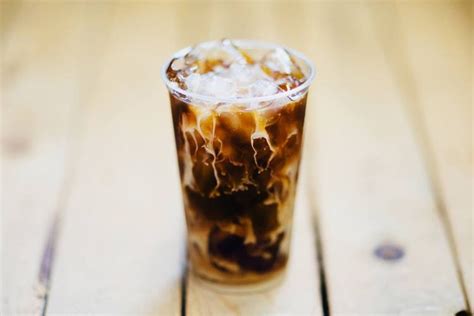 Resep Es Kopi Susu Gula Aren Kekinian Mudah Dibuat Di Rumah