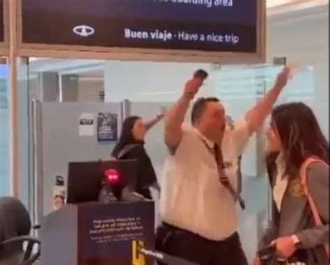 Funcionário De Aeroporto Viraliza Ao Comemorar Gol Da Argentina Veja Vídeo