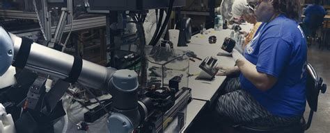 Assembly With Collaborative Robots