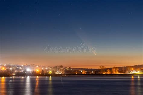 Comet Tsuchinshan Atlas Over The City Stock Image Image Of Landscape