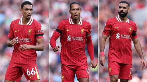 كاراجر ينتقد تصريحات أرنولد ويتنبأ بمستقبل محمد صلاح وفان دايك في ليفربول