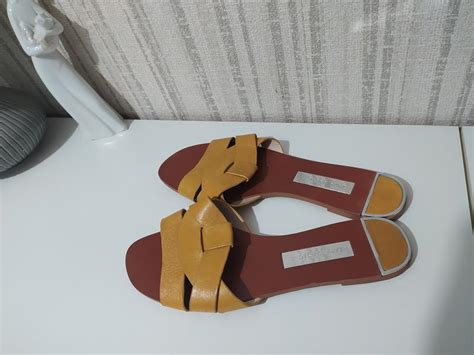 Шльопанці Zara — ціна 500 грн у каталозі Шльопанці Купити жіночі речі за доступною ціною на Шафі