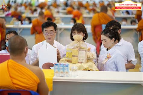 บทความประมวลภาพงานบุญ พิธีถวายมหาสังฆทานคณะสงฆ์ 2000 กว่าวัดทั่ว