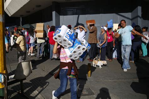 Venezuelan Shortages Long Lines Spark Violence Arrests Ibtimes