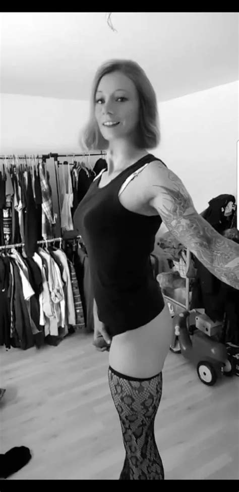 Horny 12 Nude Pics Xhamster