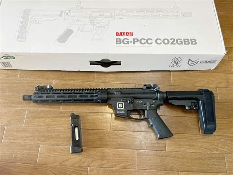 【やや傷や汚れあり】baton Airsoft Bg Pcc ガスブローバック Gbb ピストルキャリバーカービン Emg Glock