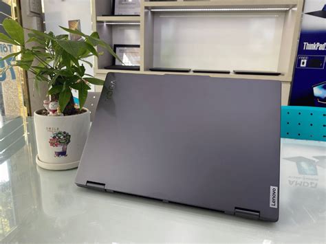 Lenovo Yoga IRL In