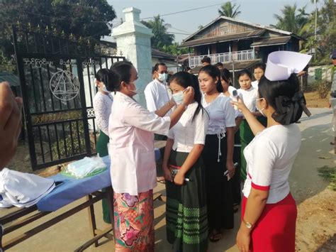 မာန်အောင်မြို့နယ်တွင် တက္ကသိုလ်ဝင်စာမေးပွဲဒုတိယနေ့အင်္ဂလိပ်စာ ဘာသာရပ