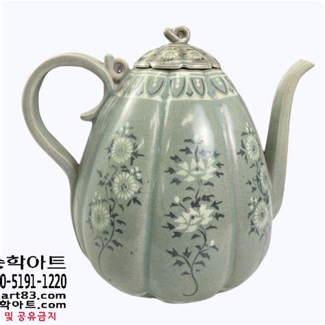 국화무늬 참외형 주전자 고려청자 상감청자 참외 모양 과립형 수주 전통 가마 국내 근대사 도자기 송학아트 옛날물건ㅣ