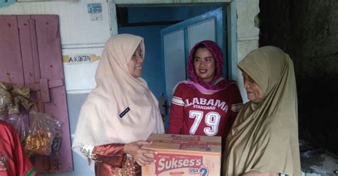 Aksi Kepedulian Salmiah Rambe