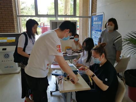 北京工商大学图书馆