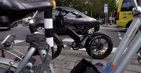 Twee Scholieren Gewond Bij Ongeluk Met Fatbike In Eindhoven