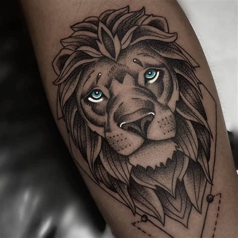 Lion Tattoo With Geometric Touches © Tattoo Artist Mike Sledz Leo