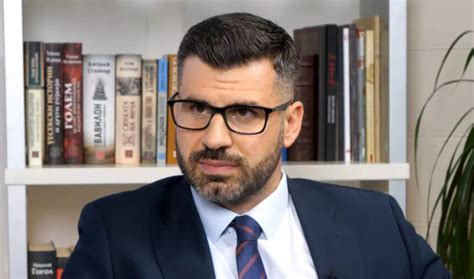 Кузман Илиев икономист и политически анализатор пред „Труд News