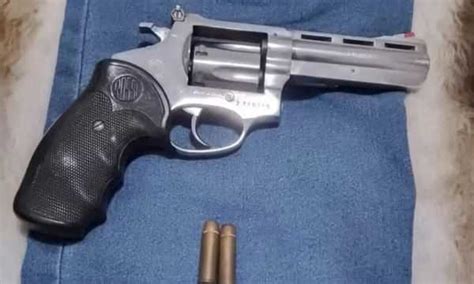 Menina De 9 Anos Morre Após Tiro Acidental De Arma Ilegal Do Pai 14