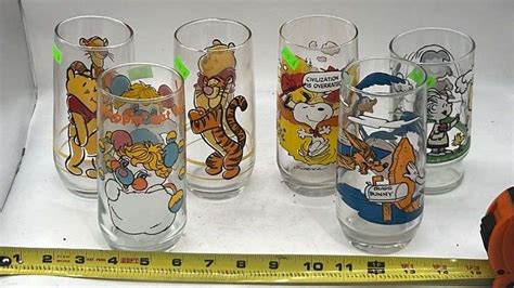6 Character Glass Including Winnie The Pooh Bugs Bunny And Charlie